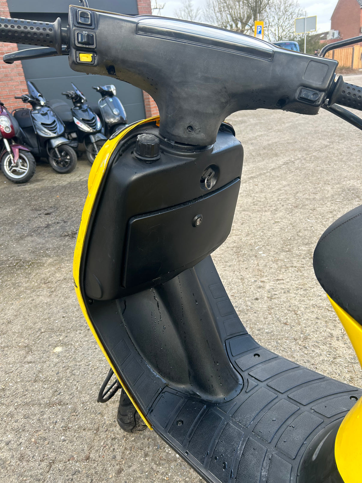 Piaggio (Gilera) Zip SP98 | Brom 45Km/H | Orgineel NL – VTH Motoren